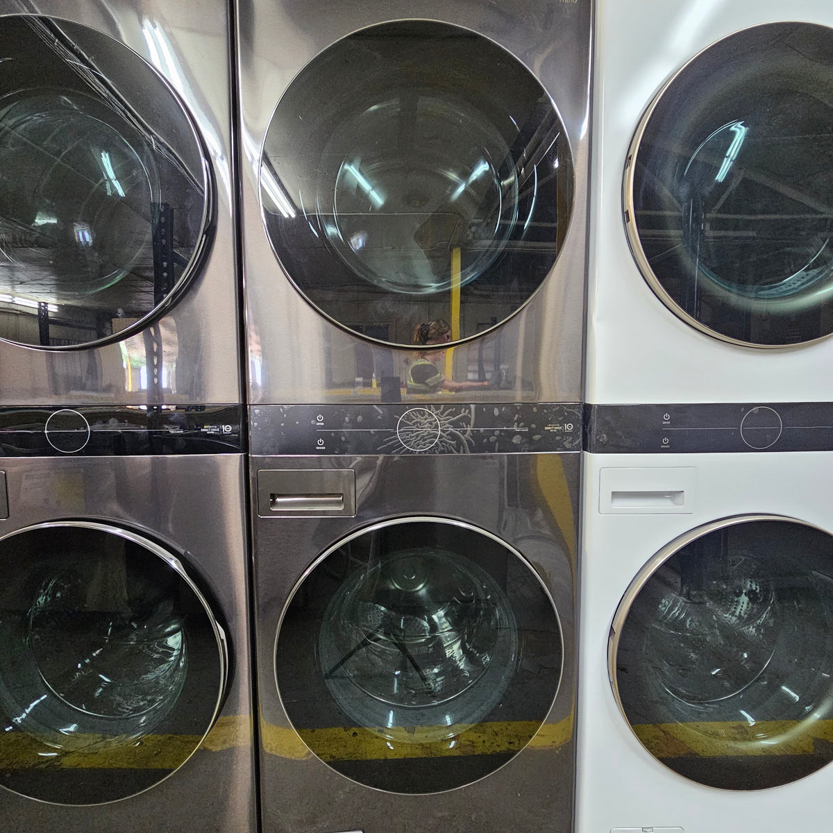 LG Washtower Stacked SMART Laundry Center 4.5 Cu.Ft. Front Load Washer – The Renovation Depot